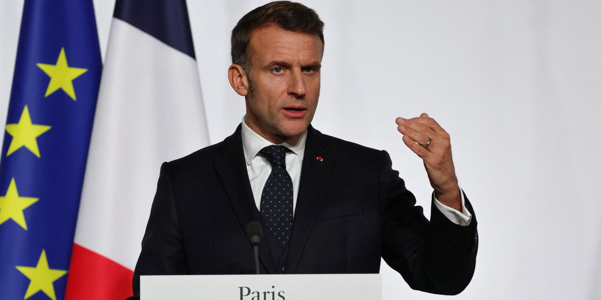 France may deploy troops to Ukraine border after war, Macron says at ...