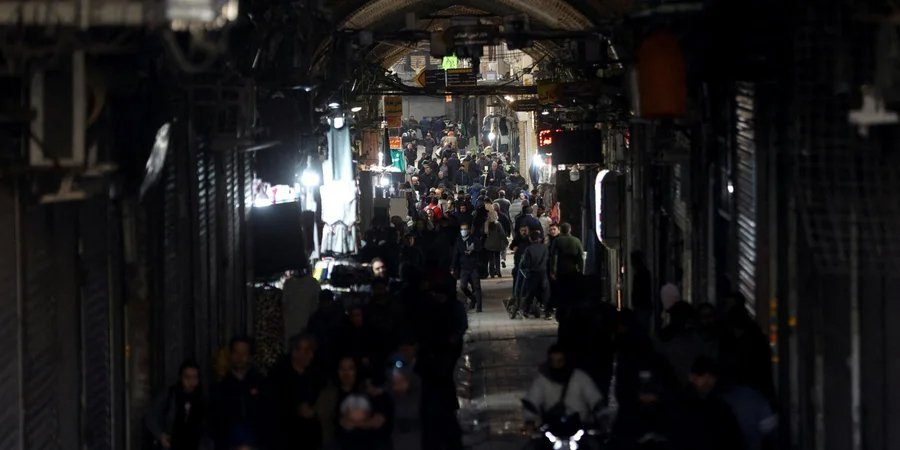 Ukraine urges citizens to leave Iran as mass protests escalate / The ...