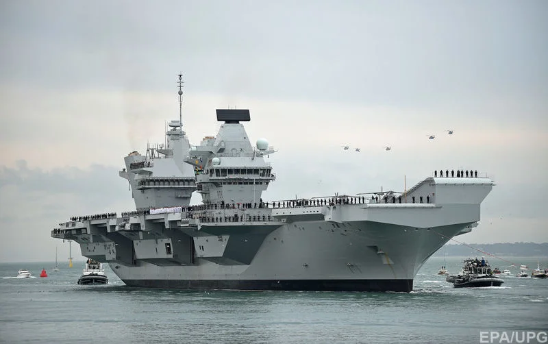 ВМС Великобритании пополнились новейшим авианосцем Queen Elizabeth / NV