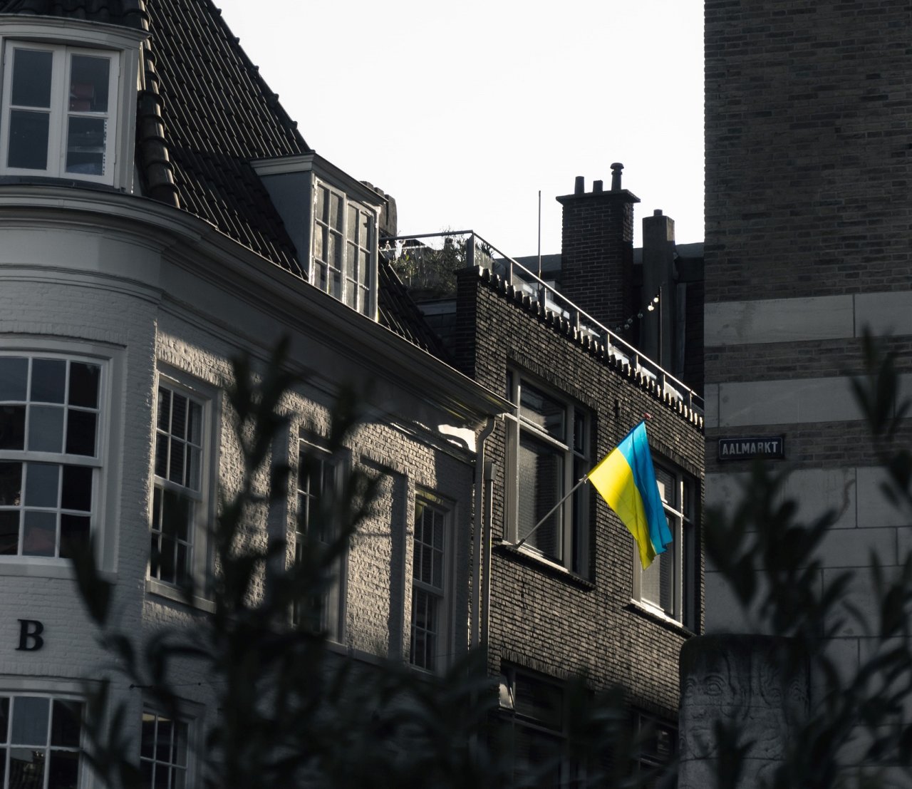 Прапор України став найпопулярнішим у світі у продавців прапорів / NV