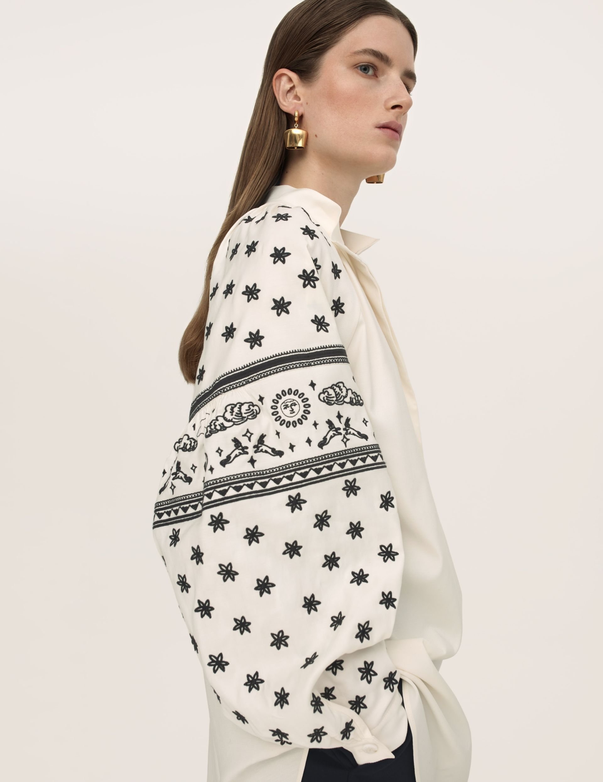 Украинский бренд GUNIA Project впервые выпустили вышиванки — смотреть ...