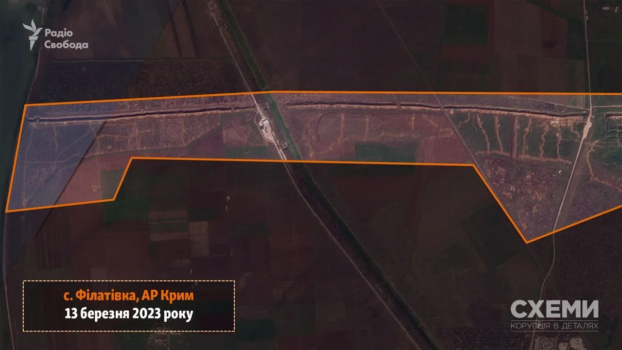 Occupiers building defensive structures en masse in Crimea — satellite ...