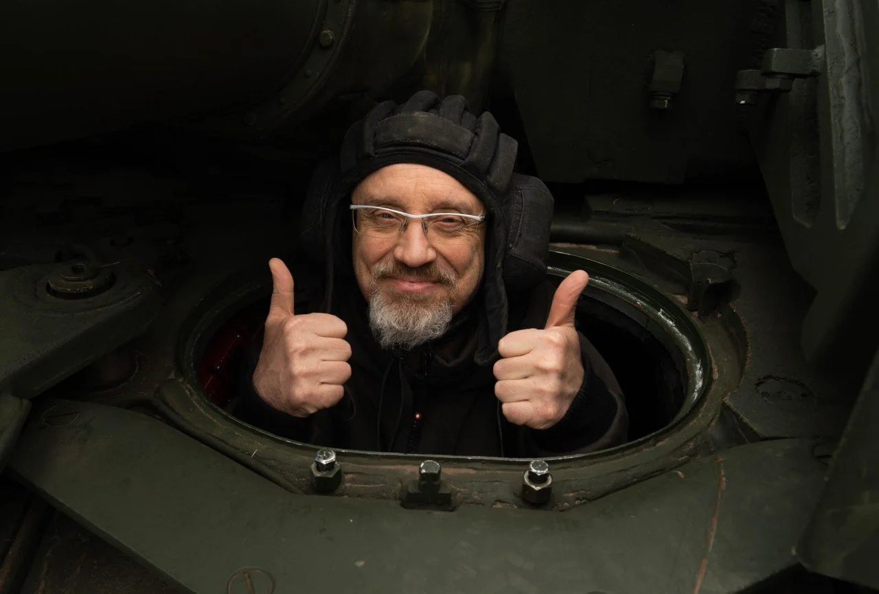 Ukraine Defense Ministry to order domestic Oplot tanks for military ...