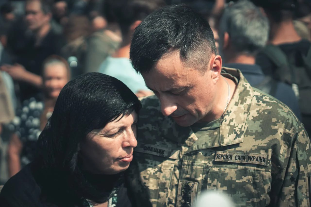 Final farewell ceremony in Kyiv to legendary aviator “Juice” — Ukraine ...