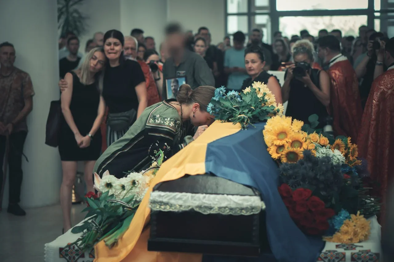 Final farewell ceremony in Kyiv to legendary aviator “Juice” — Ukraine ...