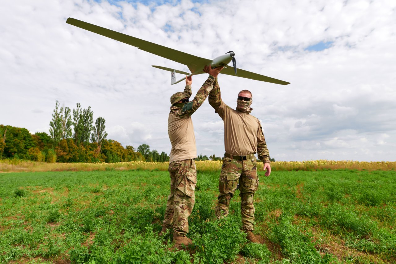 Cosmolot передав ЗСУ ударні БПЛА Punisher, що сягають далекого тилу / NV