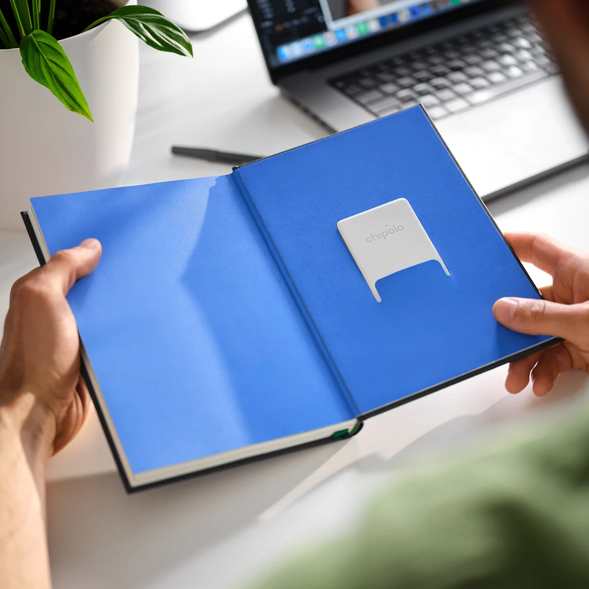 Відстеження речей з AirTag від Apple та його альтернативи для Android / NV