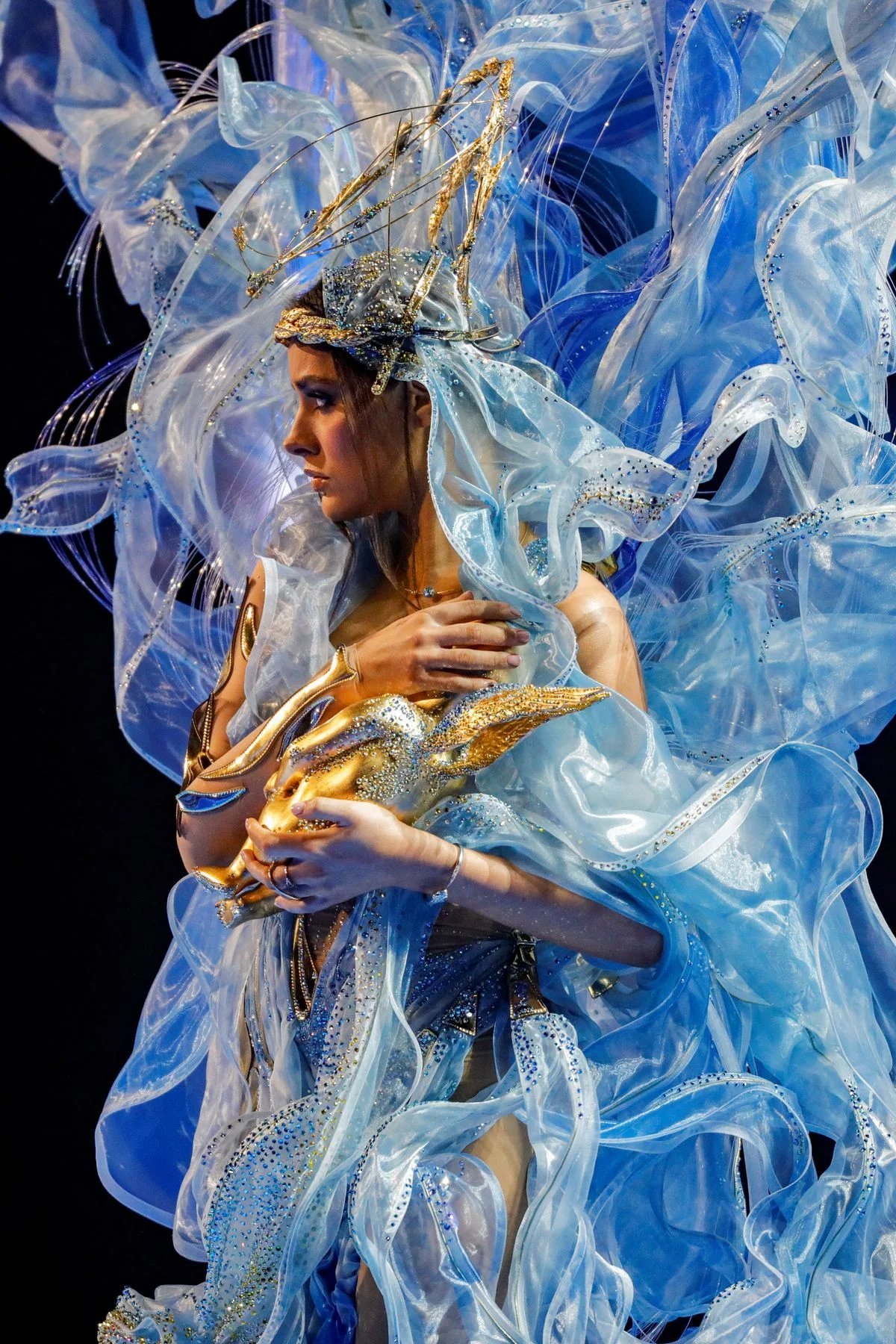 Ukrainian Miss Universe contestant stuns as Mother Goddess in national ...