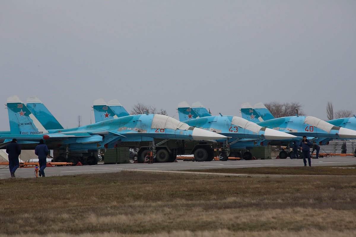 Видео Су-34 в Челябинске — что это за бомбардировщик, какие его ...