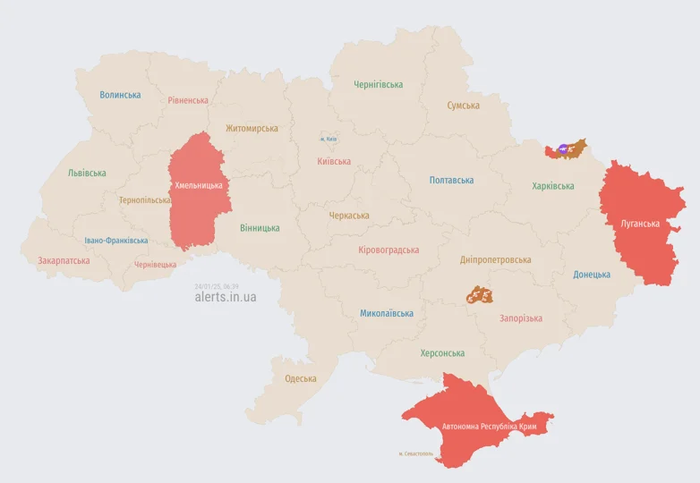 Повітряні атаки на Харківщині, Чернігівщині та інших регіонах України / NV