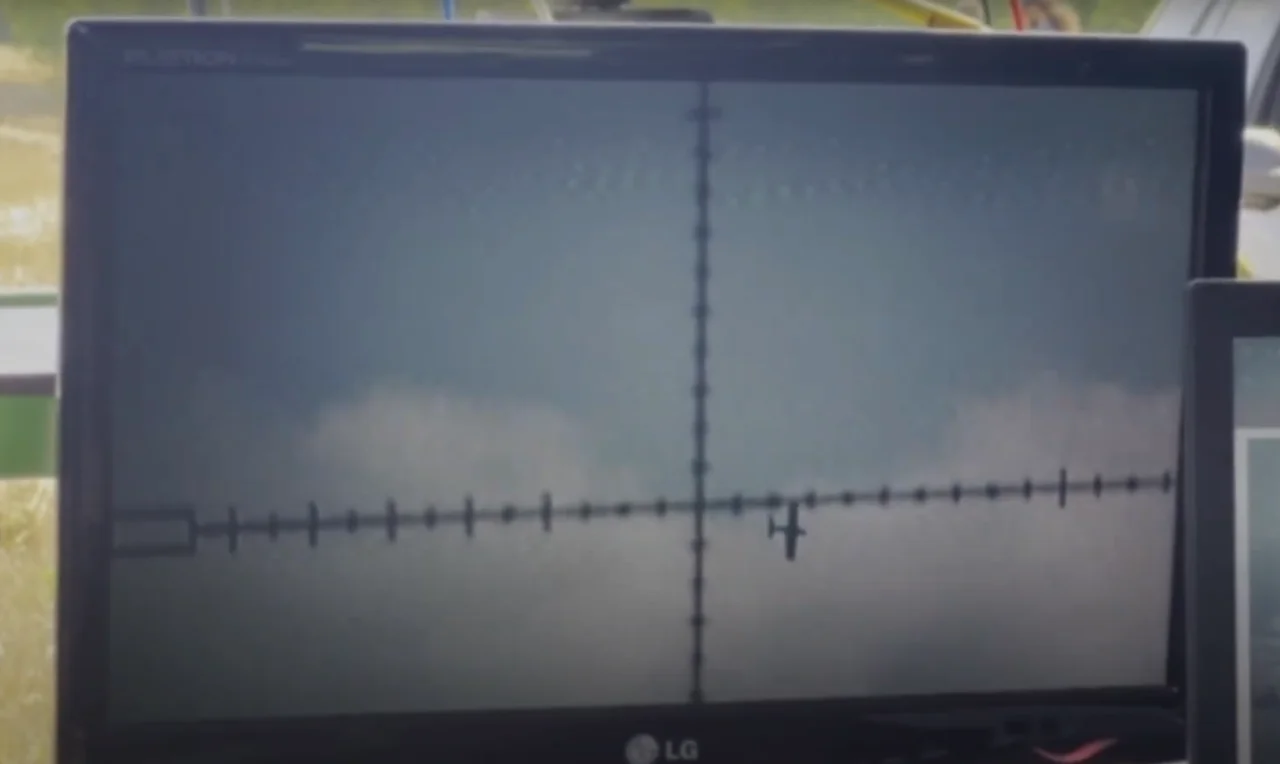 Ukraine unveils Tryzub laser system capable of shooting down drones ...