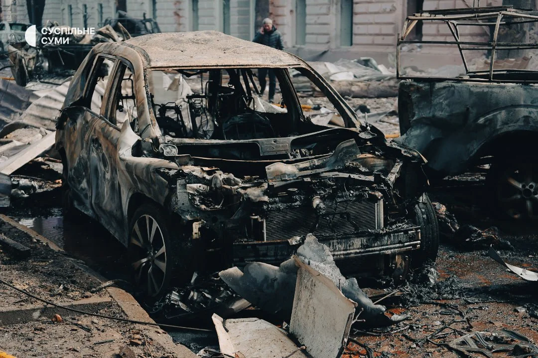 Russia kills at least 34 in Sumy ballistic missile strike on Palm ...