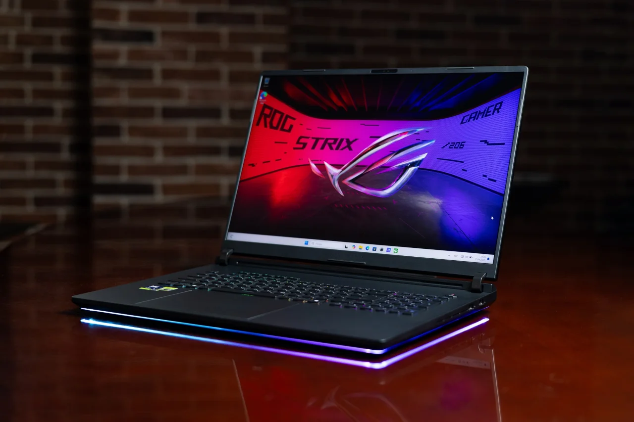 ASUS ROG Strix SCAR 18 — Характеристики, відеокарта і 5 особливостей ...