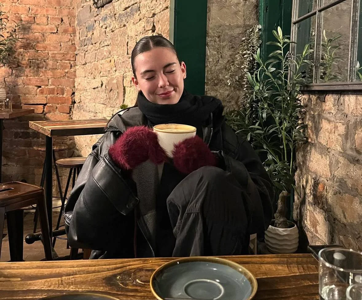 Ірландка випадково купила путівку в місто, де вона навчалась: як це ...