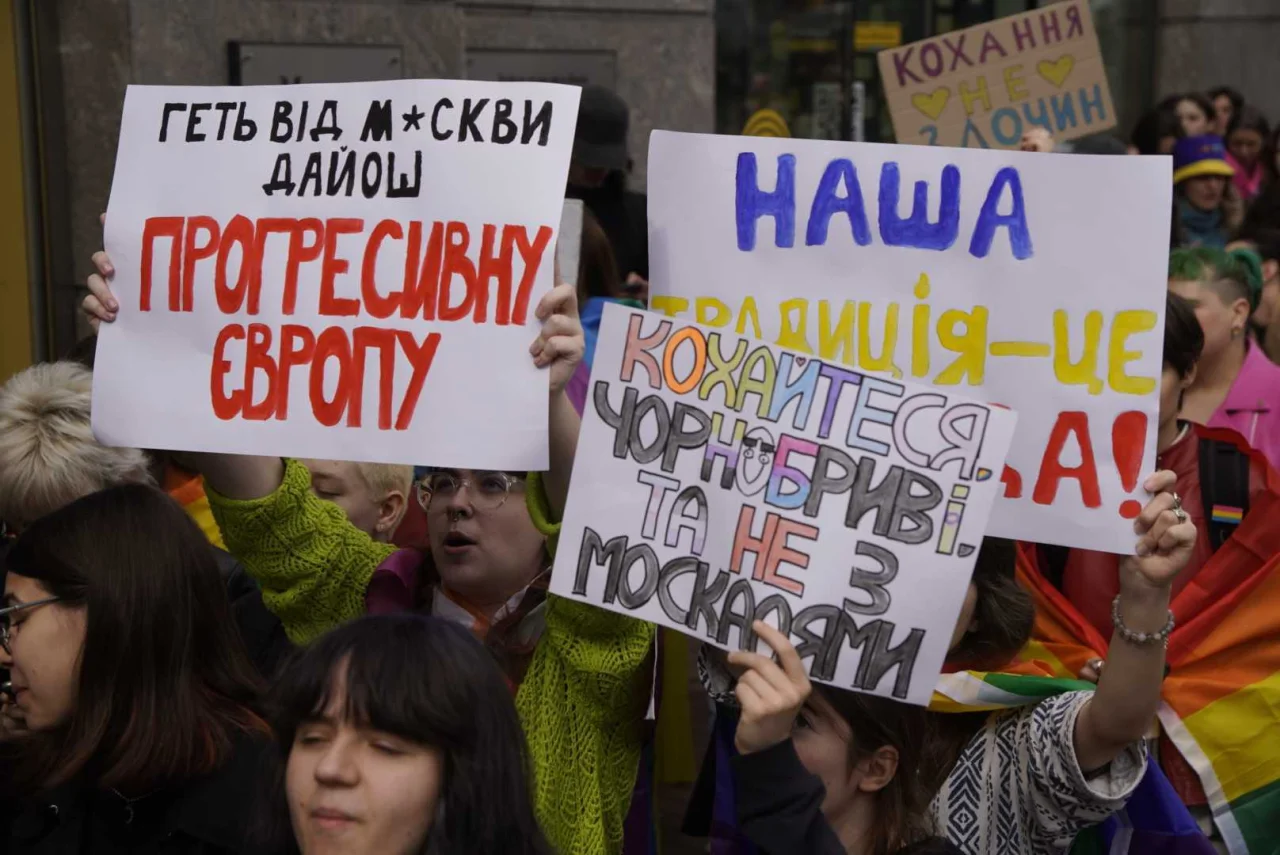 Kyiv Pride 2025 links LGBTQ+ rights to Ukraine’s democratic struggle ...