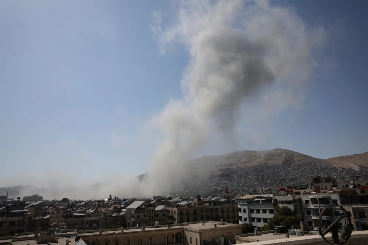 Удар Ізраїлю по Дамаску — ЦАХАЛ атакував будівлі Генштабу та ...