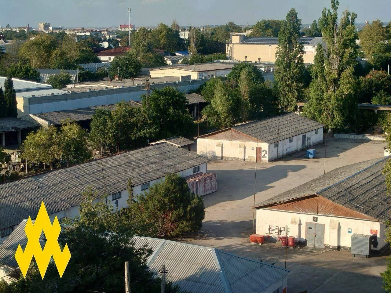 Ukrainian attacks destroy Russian military base in Sevastopol — Atesh ...